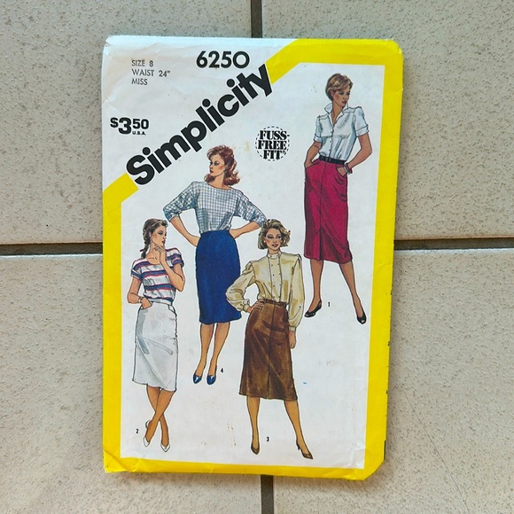 Simplicity | Office | Simplicity Sewing Pattern Paper | Poshmark
